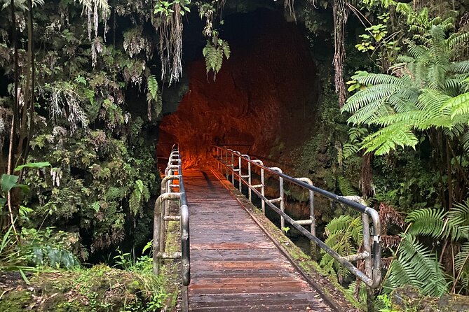 Private Big Island Customizable 14 person Tour/Chauffeur Service - Key Points