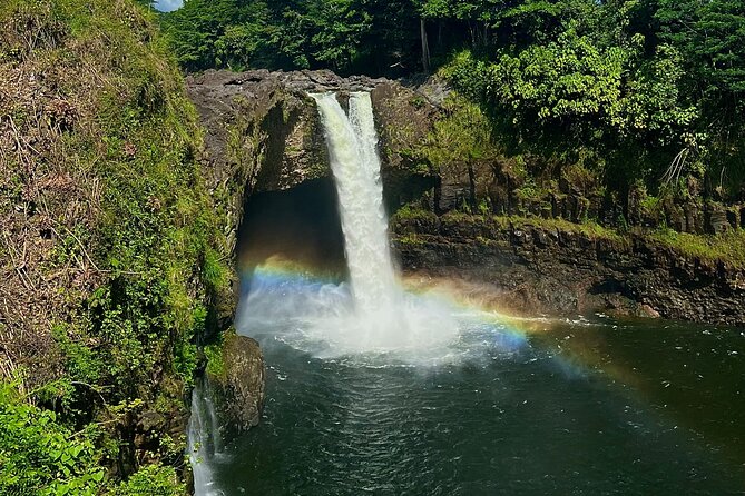 Private Big Island Tour: Coffee, Beaches, Volcanos, Waterfalls - The Beauty of Rainbow Falls