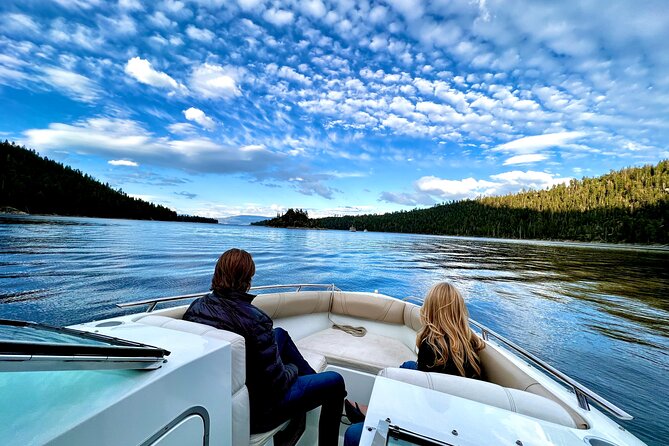 Private Boat tour in the White Lightning up to 8 guests - Exploring the Itinerary and Stops