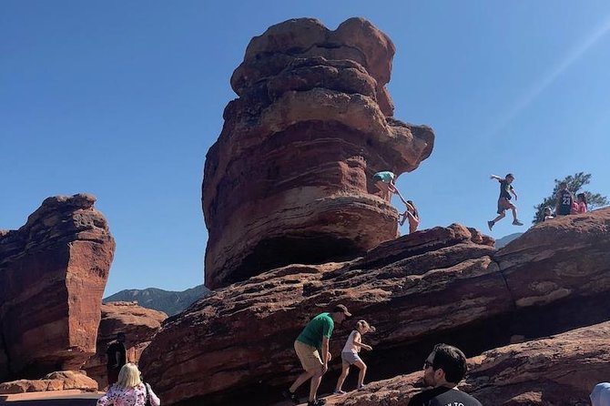 Private Colorado Springs Tour: Garden of the Gods and Pikes Peak - Transportation & Logistics