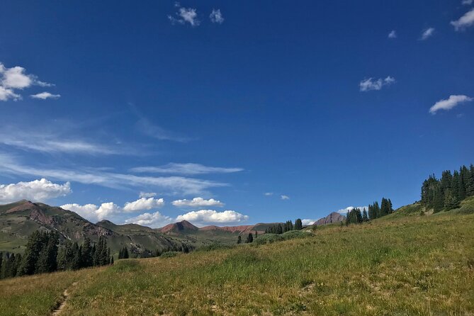 Private Eagle County Regional / Vail Airport Transfer to Aspen - A Practical, Luxurious Way to Get from Vail to Aspen