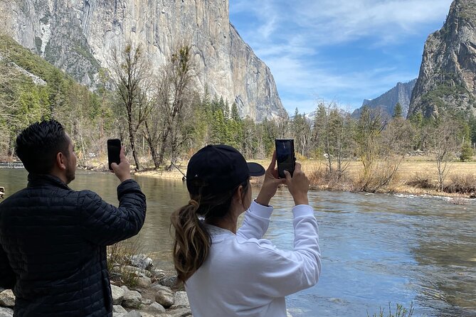 Private Family Photo Day in Yosemite - Detailed Breakdown of the Itinerary