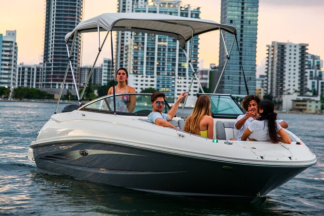 Private Fort Lauderdale Boat Tour with Prosecco - Key Points