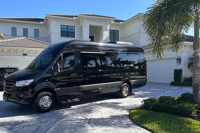 Private Group Transfer Service From Port of Miami & Miami Airport - Who Is This Service Best For?