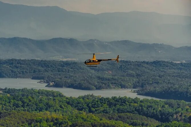 Private Helicopter Tour from Greenville Lake to Mountain - Why Consider a Helicopter Tour in Greenville?
