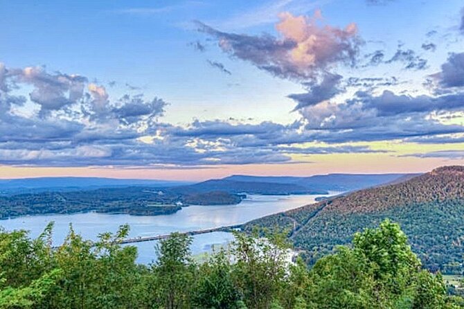 Private Helicopter Tour TN River Gorge - An In-Depth Look at the Chattanooga Helicopter Experience