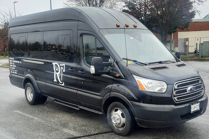 Private IAD Airport Transfer up to 14 Passengers Washington DC - An In-Depth Look at the Private IAD Airport Transfer