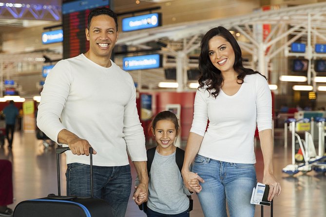 Private Las Vegas Hotel to Airport Luxury Limousine Transfer - Key Points