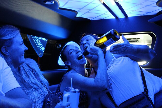 Private Limo 2.5hr Tour of Vegas with Champagne - What Reviewers Say (From Available Feedback)