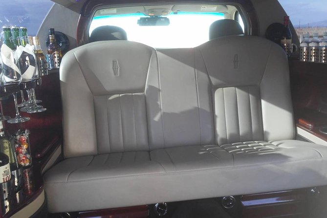 Private limo 4-Hour Tour: Hollywood, Santa Monica and Venice - The Experience: What to Expect from a 4-Hour Private Limo Tour in LA