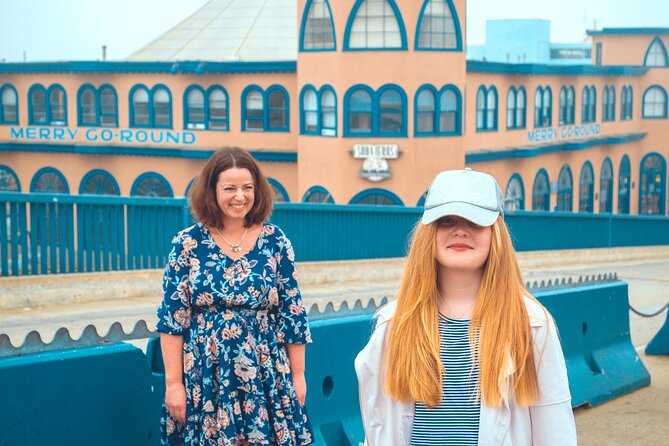 Private Los Angeles Photoshoot in Sunny Santa Monica with Personal Photographer - Frequently Asked Questions