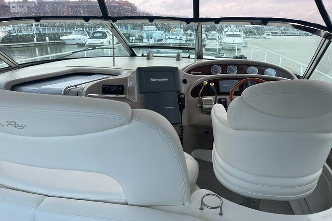 Private Luxury Charter on Potomac River - What Makes This Yacht Trip Special?
