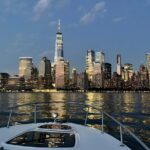 Private Luxury Daytime Boat Tour in New York City - 1 Hour - Practical Tips for Your Trip