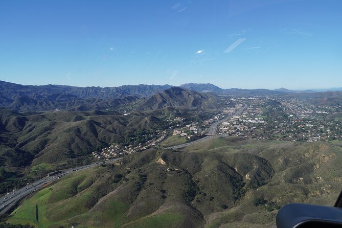 Private Mountain Helicopter Flight above Santa Barbara - An In-Depth Look at the Santa Barbara Helicopter Tour