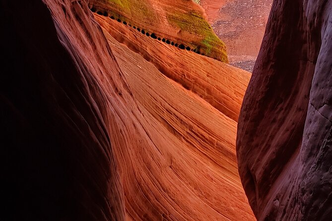 Private Mystical Slot Canyon Tour by 4WD - Why This Tour Works
