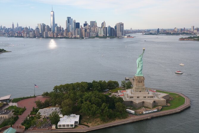 Private New York City Helicopter Tour for 2-6 from Westchester - An In-Depth Look at the Itinerary