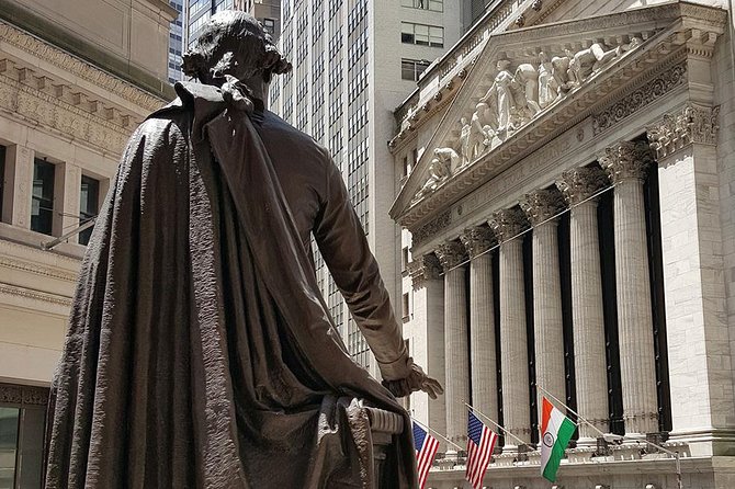 Private New York City Historic Downtown and Wall Street Walking Tour Including 911 Memorial - Discovering Downtown Manhattan: What to Expect