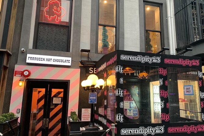 Private NYC Rom Com Movie Sites Tour - Exploring the Itinerary: A Closer Look at the Movie Sites