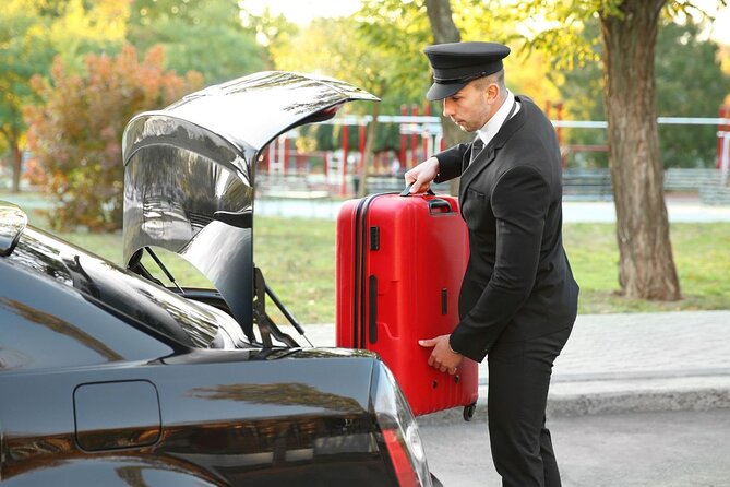 Private One-Way Airport Transfer From Chicago To O'Hare Airport - Key Points