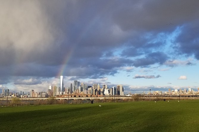 Private: Panoramic Skyline Tour of New York City - Analyzing the Value