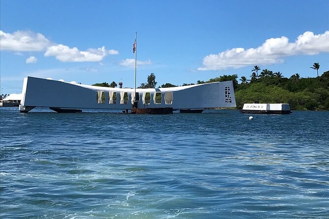 Private Pearl Harbor and Honolulu City Tour - Transportation, Duration, and Group Size