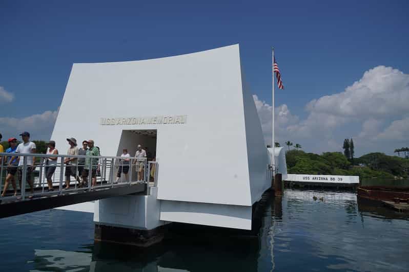 Private Pearl Harbor - USS Arizona and USS Missouri - A Deep Dive into the Pearl Harbor Private Tour