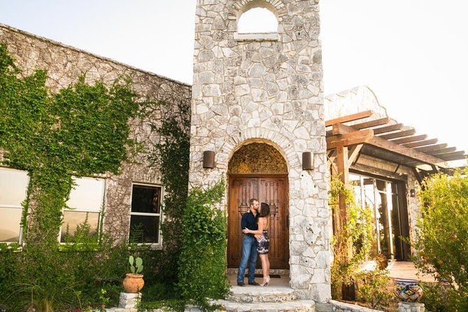 Private Photo Session with a Local Photographer in Austin - Key Points