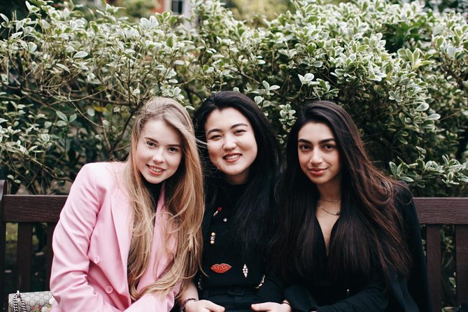 Private Photo Session with a Local Photographer in Cambridge - The Experience in Practice