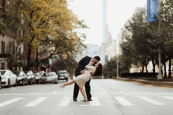 Private Photo Session with a Local Photographer in New York City - Key Points:
