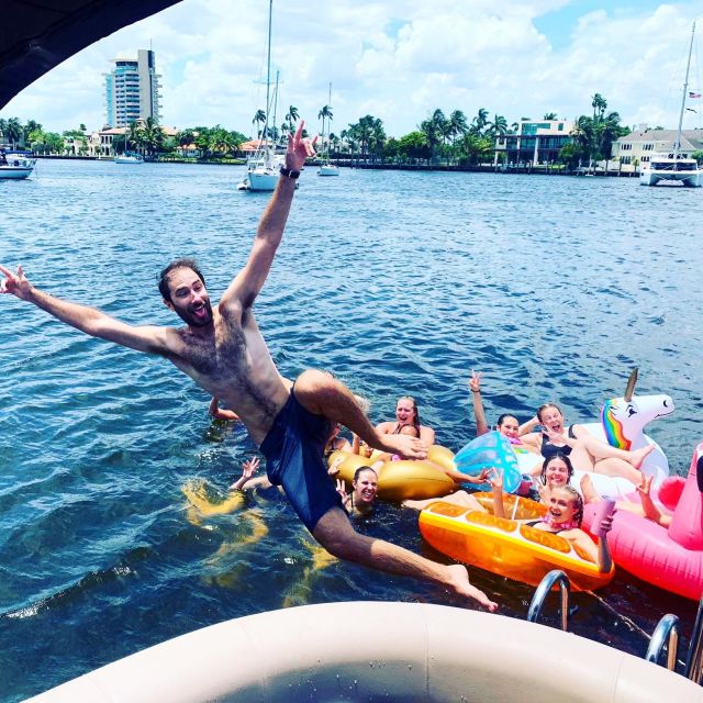 Private Pontoon Boat w/ Captain, Private up to 12ppl - The Value of This Private Boat Rental