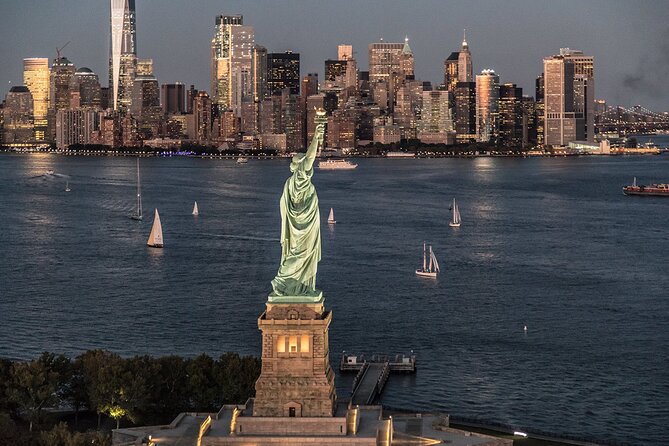 Private Romantic NYC Helicopter Scenic Charter with Champagne - Who Should Book This Tour?