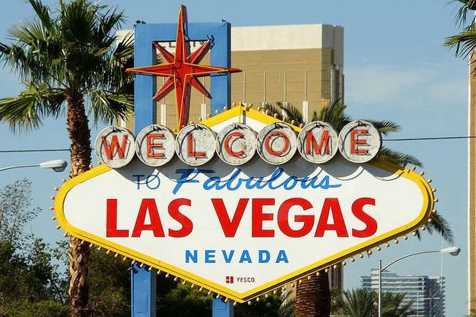 Private Roundtrip Transfer: To Las Vegas by Luxury Limo - FAQ