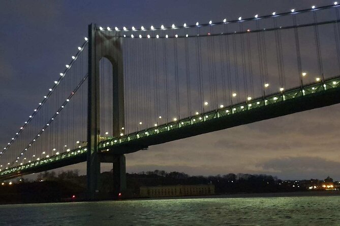 Private Sail Around New York City and The Statue of Liberty - An In-Depth Look at the Experience