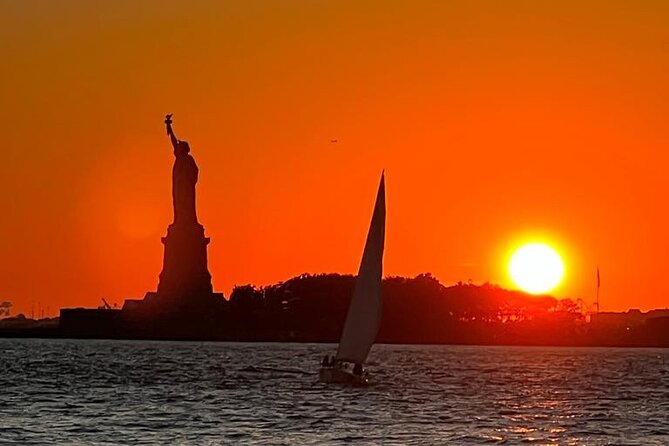 Private Sail Around New York City and The Statue of Liberty - Who Is This Tour Best For?