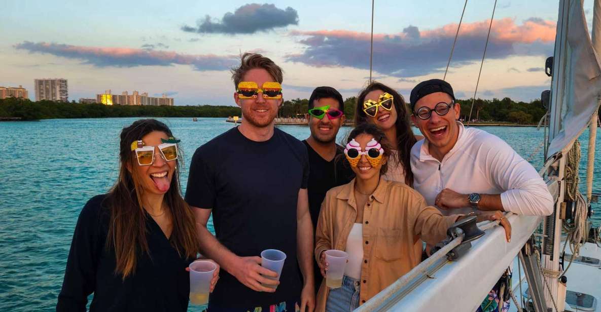 Private Sail Cruise around Miami waterfront - An Elegant Way to Experience Miami’s Waterways