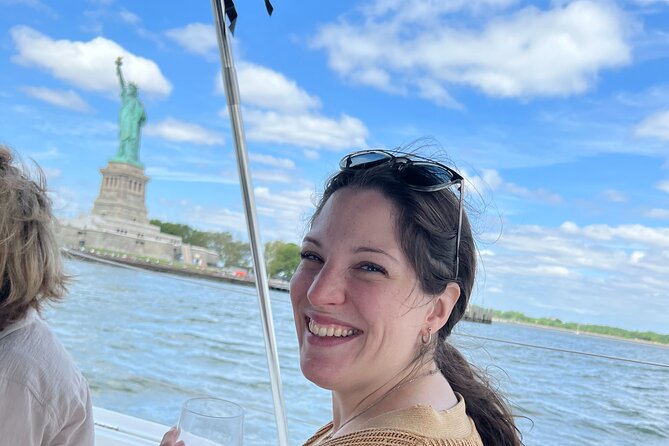 Private Sailboat Guided Tour of New York City - An Introduction to the Private Sailboat Tour in NYC