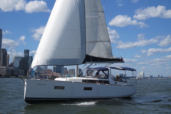 Private Sailboat Guided Tour of New York City - Exploring the Itinerary