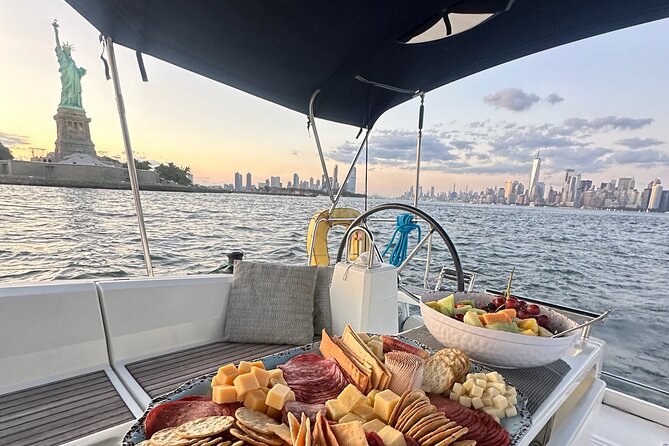 Private Sailboat Guided Tour of New York City - FAQ