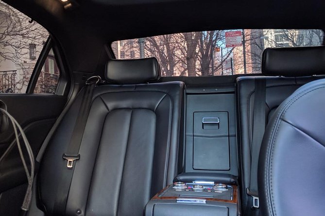 Private Sedan Transfer from Chicago Downtown to O`Hare airport - Why Choose a Private Sedan Transfer?