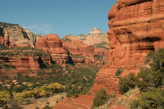 PRIVATE Sedona Jeep Tour Mild 4X4 - Red Rock Panoramic - Key Points