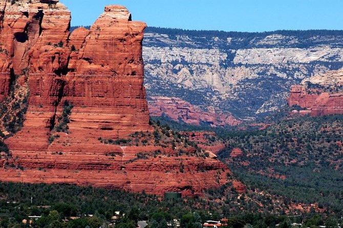 PRIVATE Sedona Jeep Tour On-Road - Highlights of Sedona - The Value of a Guided On-Road Tour