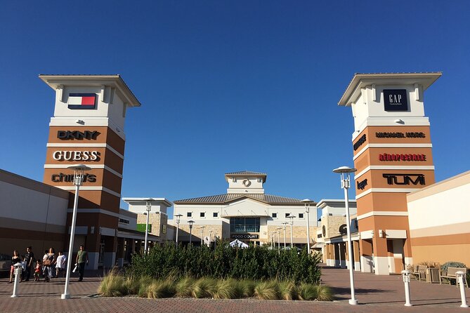 Private Shopping Tour from Dallas Hotels to Grand Prairie Outlets - Who Should Consider This Tour?