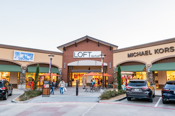 Private Shopping Tour from Dallas to Allen Premium Outlets - Detailed Review of the Shopping Tour Experience