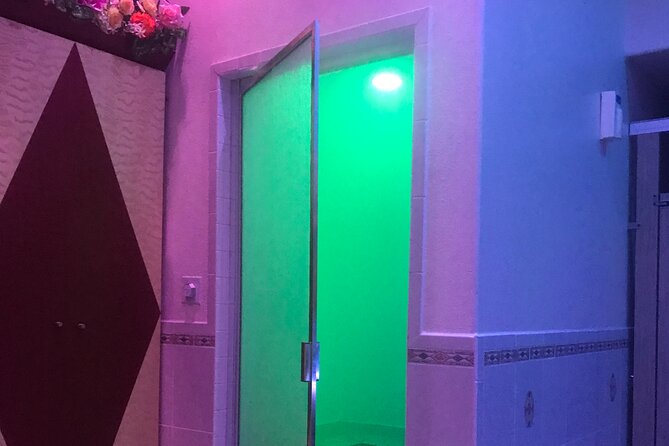 Private Spa Experience with Jacuzzi, Sauna and Hot Stone Massage - FAQ