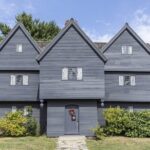 Private Spooky Legends Walking Tour in Salem - Authentic Experiences and Hidden Insights from Reviews