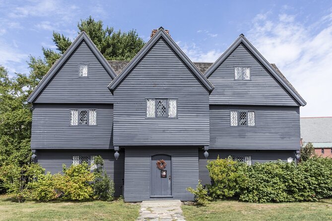 Private Spooky Legends Walking Tour in Salem - Authentic Experiences and Hidden Insights from Reviews