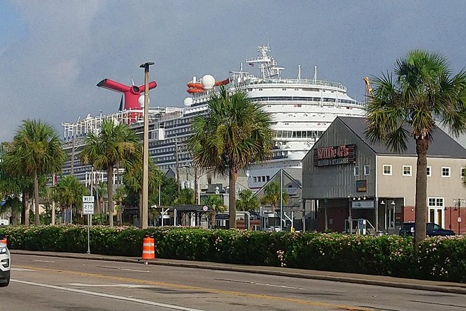 Private SUV Transfer Houston IAH Airport to Galveston for 6 PAX - Customer Reviews: What Travelers Raved About