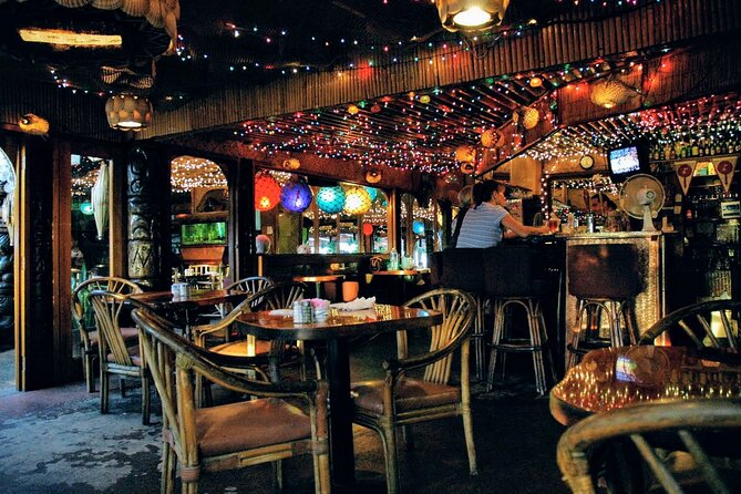 Private Tiki Bar Sunset Cruise in Honolulu - FAQ