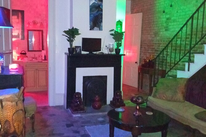 Private Tour and Seance at the House on Bourbon - FAQ