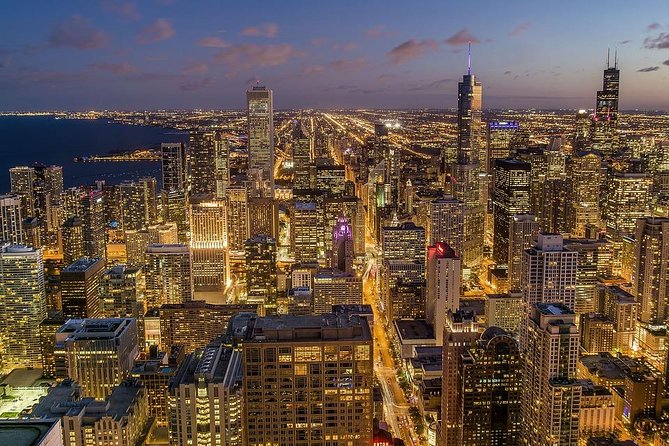 Private Transfer Chicago to Chicago Airport by Luxury Car or SUV - Who Will Love This Service?